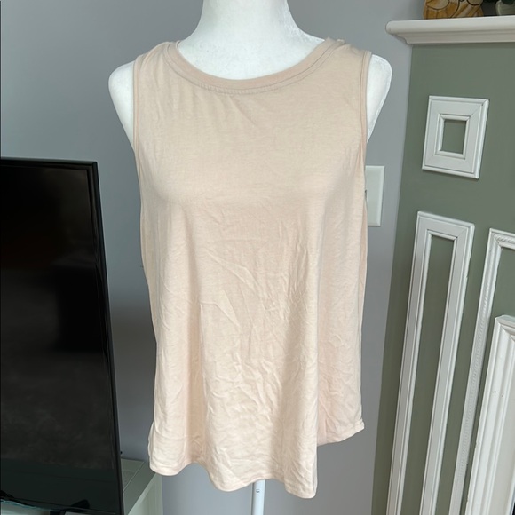 Tops | Womens Cream Sleeveless Top | Poshmark